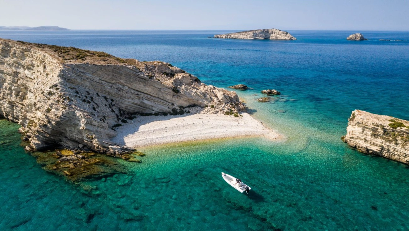 Τα πιο υποτιμημένα ελληνικά νησιά για διακοπές σε Αιγαίο και Ιόνιο