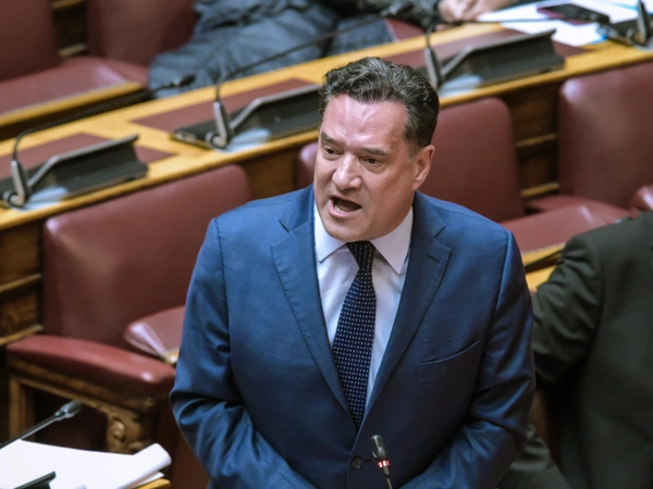 Το «χαλαρό» tweet του Άδωνι Γεωργιάδης για τους κομμουνιστές γιατρούς ...
