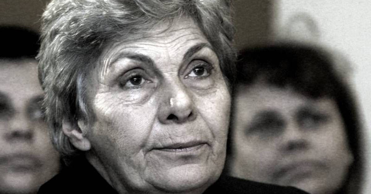 Η Κική Δημουλά στα καλύτερα αποφθέγματα έρωτα, μνήμης και προδοσίας
