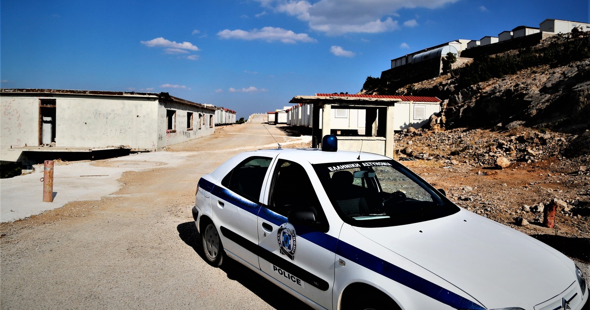 Ρόδος: 12χρονος και 8χρονος πήραν αυτοκίνητο συγγενή τους για βόλτες ...