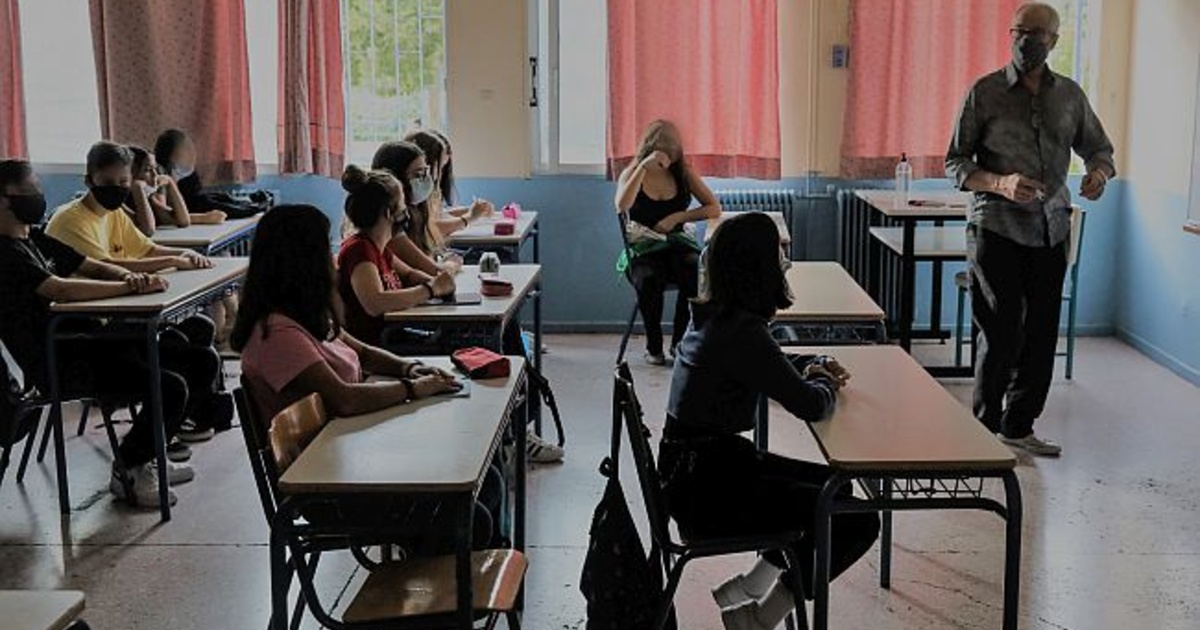 «Καμπανάκι» για το άνοιγμα των σχολείων: Τα πάντα μπορούν να ανατραπούν