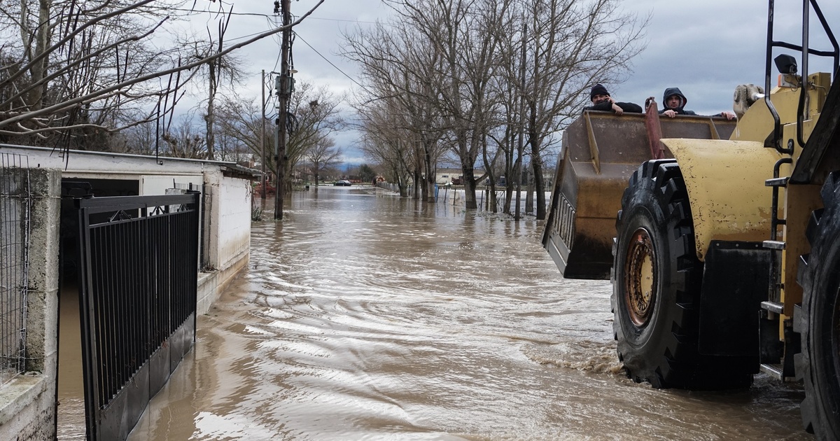 Καιρός: Η κακοκαιρία Genesis δημιούργησε προβλήματα και στην Αττική ...