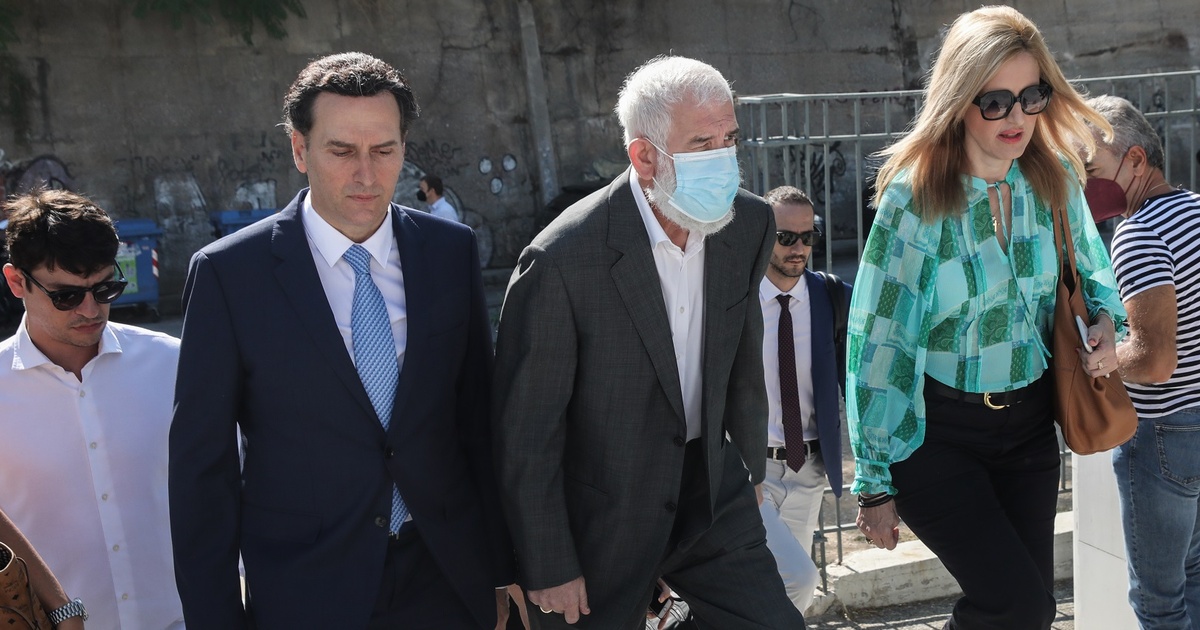 Πέτρος Φιλιππίδης: Ενταση στη δίκη για την αντικατάσταση ενόρκου ...