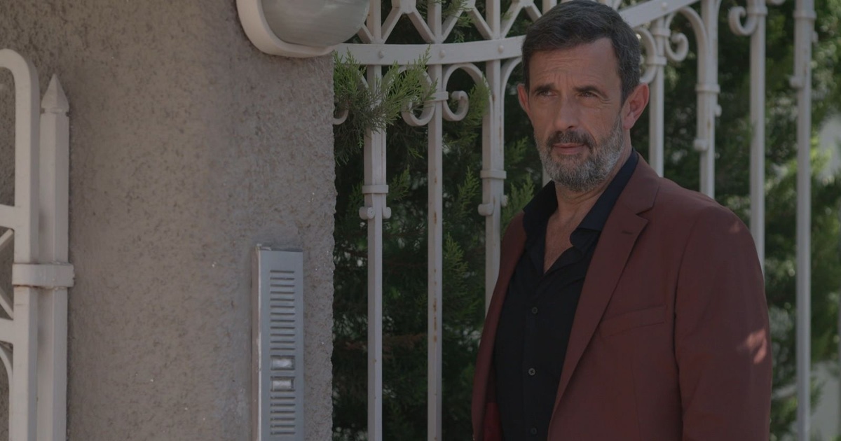 Μαύρο Ρόδο - Επεισόδια: Η σύγκρουση Θέμη και Βίκου παίρνει επικίνδυνη τροπή