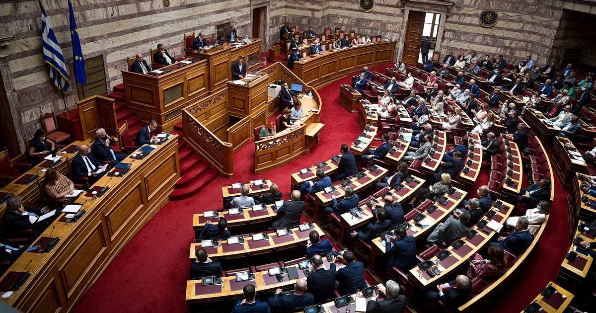 Βουλή: Τι προβλέπει ο κανονισμός στην πρόταση μομφής - Πότε θα γίνει η ...