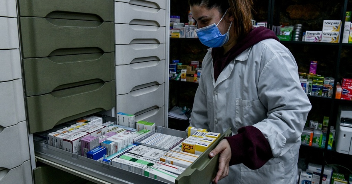 Γρίπη και ελλείψεις φαρμάκων: «Δεν έχουμε ούτε αντιπυρετικά» - Πλεύρης ...