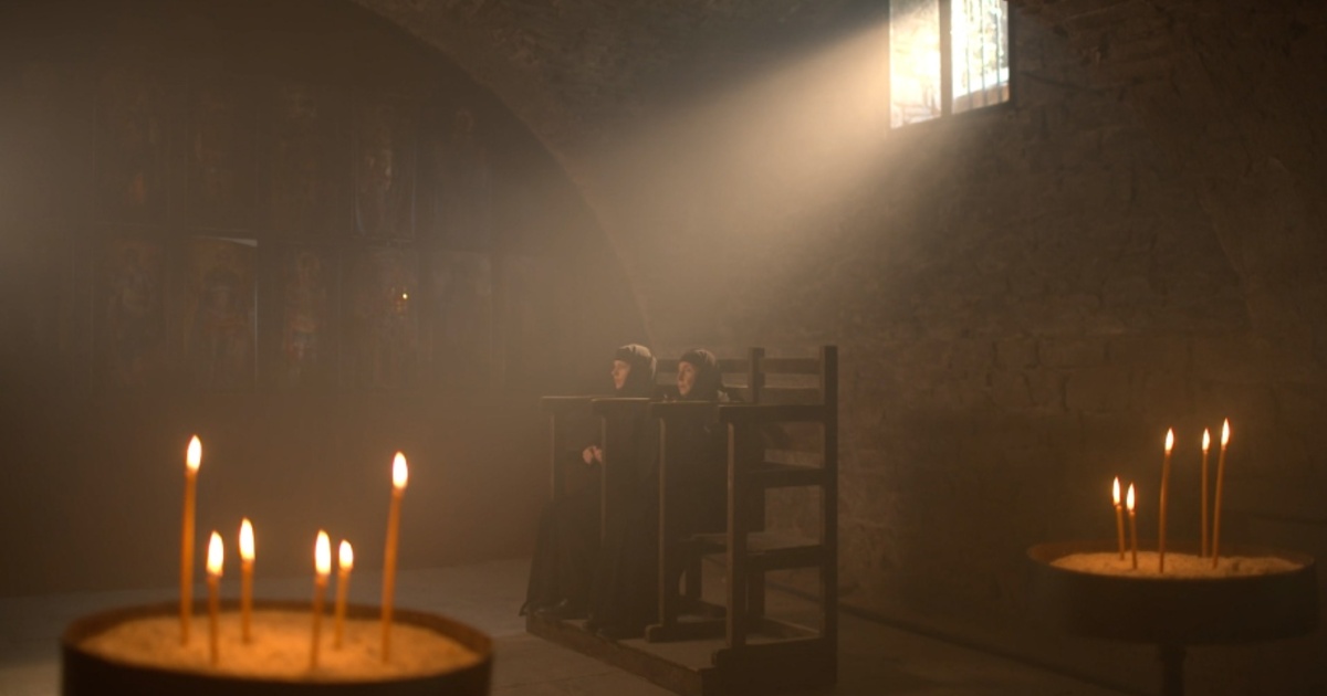 Μαύρο Ρόδο - Επόμενα επεισόδια: Η επίσκεψη του Βίκου στο μοναστήρι ...