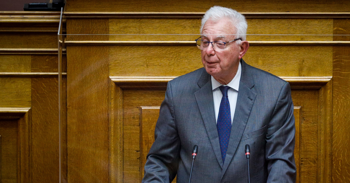 Τεως βασιλιάς Κωνσταντίνος: Πικραμμένος και Μενδώνη θα εκπροσωπήσουν ...