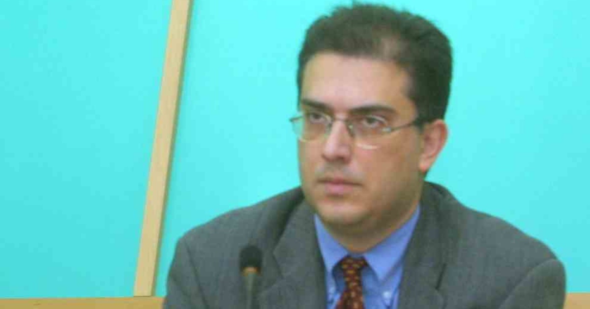 Σαν σήμερα, 27 Ιανουαρίου, ο Τάκης Θεοδωρικάκος εκλέγεται ΓΓ της ΚΝΕ