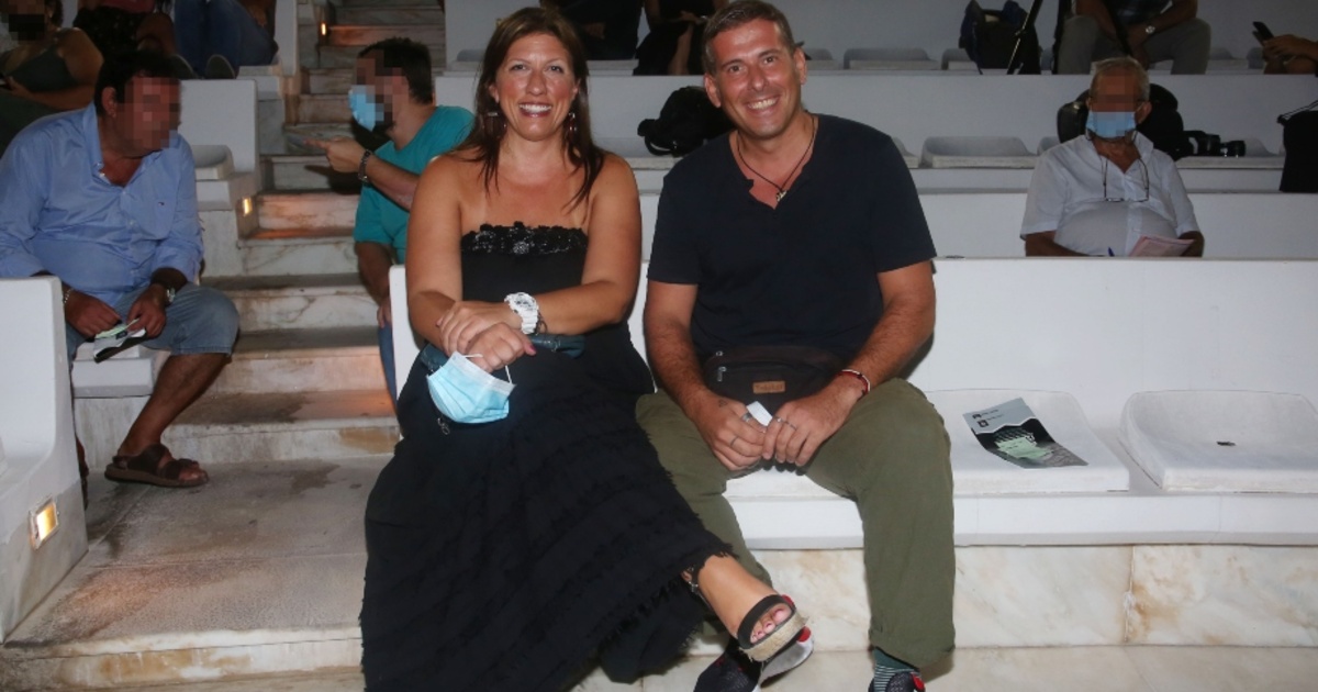 Διαμαντής Καραναστάσης: Ποιος είναι ο ηθοποιός σύντροφος της Ζωής ...