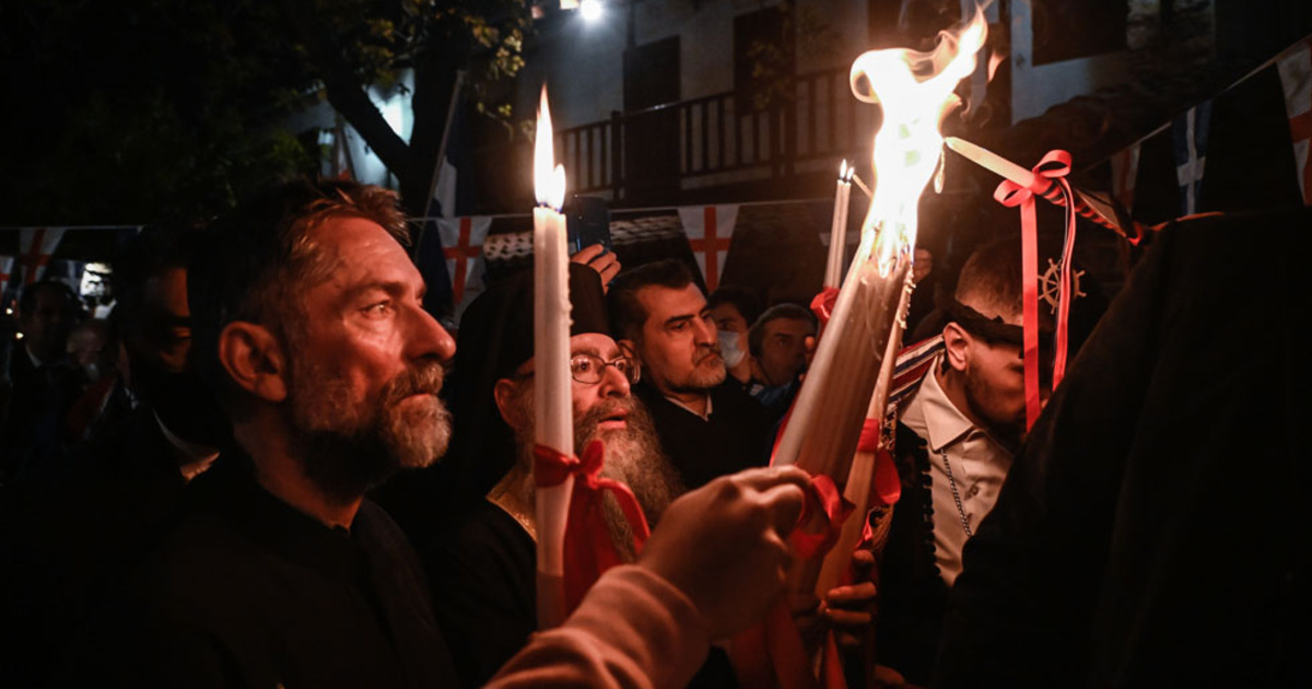 Αγιο Φως: Το Μεγάλο Σάββατο στην Ελλάδα - Πώς θα ταξιδέψει σε όλη την ...
