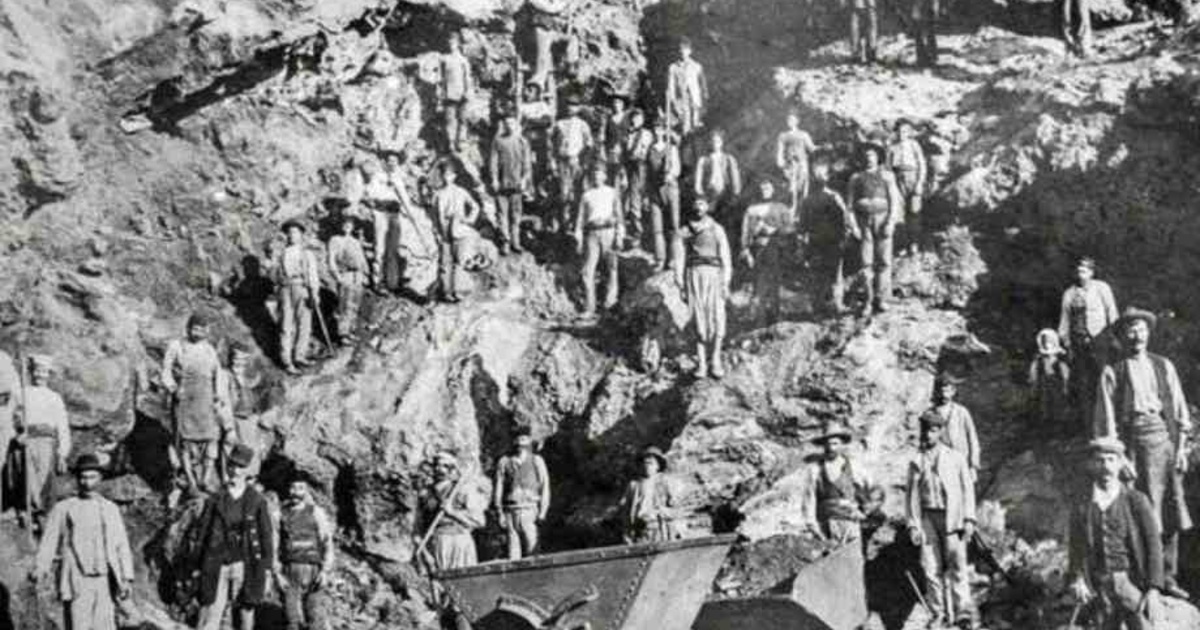 Σέριφος: Η αιματοβαμμένη απεργία των μεταλλωρύχων, το 1916