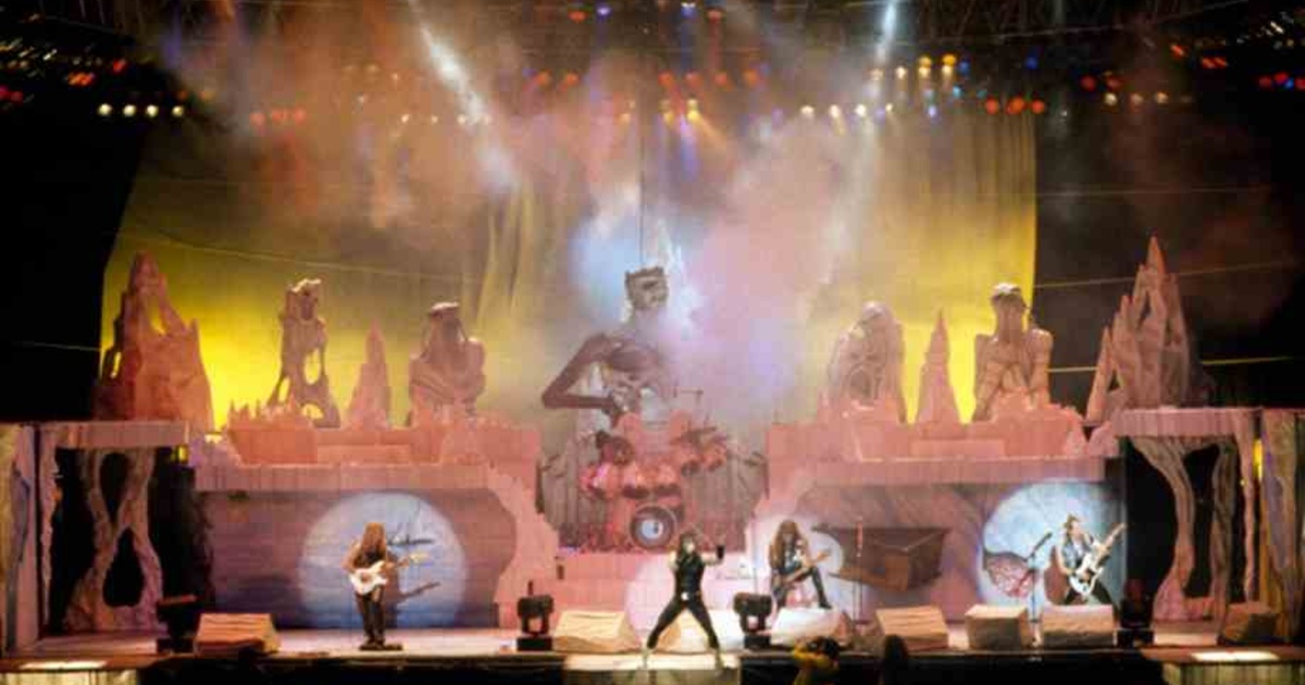 Iron Maiden: Όταν πήγαν μπουζούκια για ν' ακούσουν Μανώλη Αγγελόπουλο