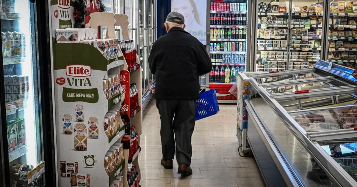 Ωράριο σούπερ μάρκετ σήμερα (31/12): Τι ώρα ανοίγουν και κλείνουν ...