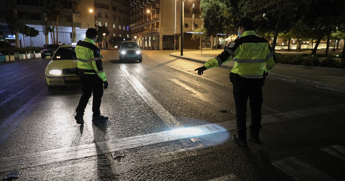 Τι λέει η οικογένεια του επιχειρηματία που οδηγούσε ανάποδα επί 85 ...
