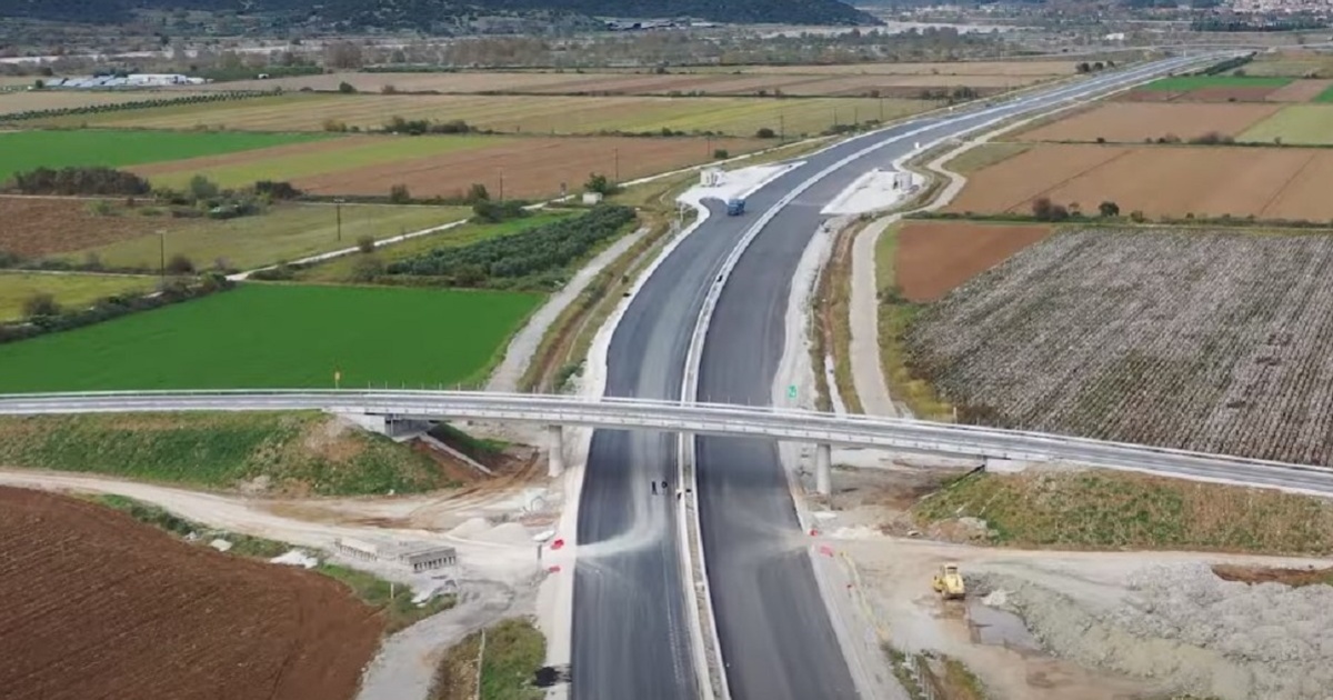 Η τεράστια αλλαγή του αυτοκινητόδρομου Ε65: Το πριν και το μετά στο ...