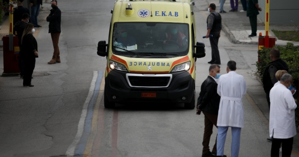 ΠΟΕΔΗΝ: «Ασφυξία» στα μεγάλα νοσοκομεία λόγω ιώσεων