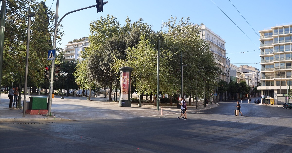 Πόλη - φάντασμα η Αθήνα τον Δεκαπενταύγουστο: Εικόνες από το άδειο κέντρο