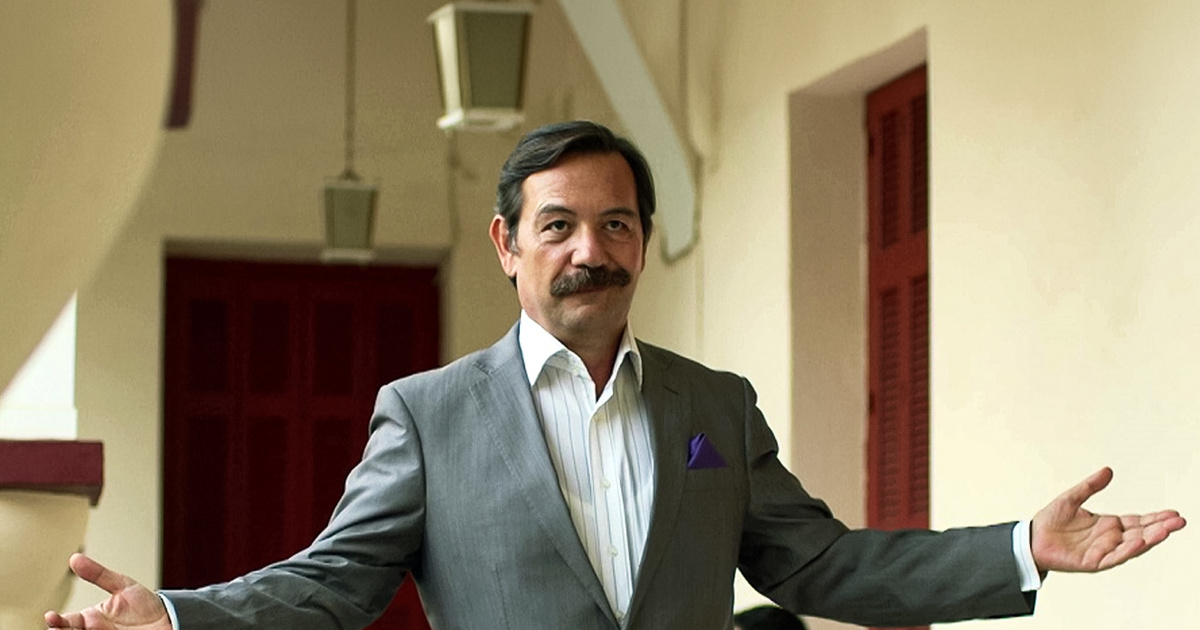 Αλέξανδρος Λογοθέτης: «Με γοητεύουν και οι απατεώνες και οι τζέντλεμεν»