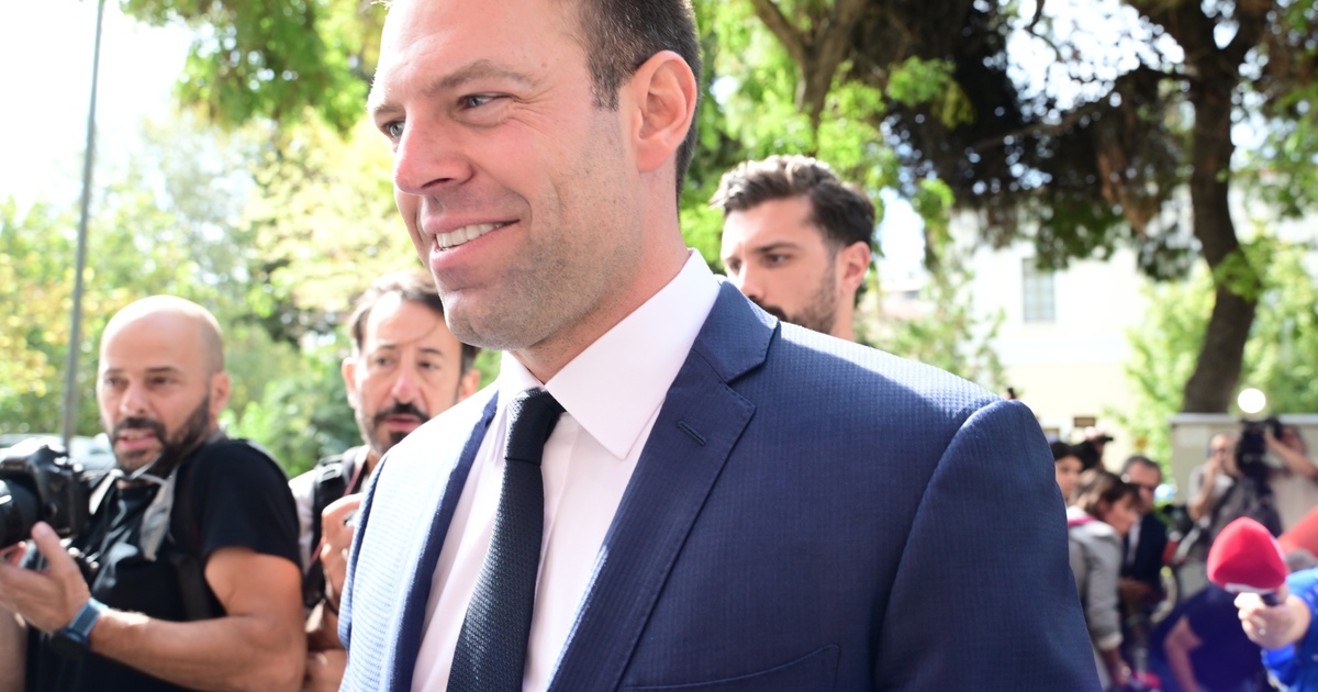 Mε ποιον διάσημο μπασκετμπολίστα μοιάζει ο Κασσελάκης; Η επική ατάκα ...
