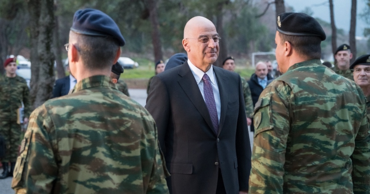 Δένδιας: Εξοπλιστικό πρόγραμμα 10+10 ετών και τα 5 επίπεδα της «Ασπίδας ...