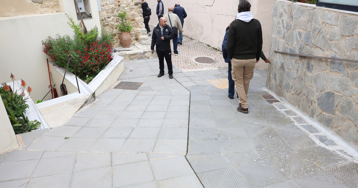 Ρηγματώσεις στις Βούτες: Αυτοψία από κλιμάκιο της Ελληνικής Αρχής ...
