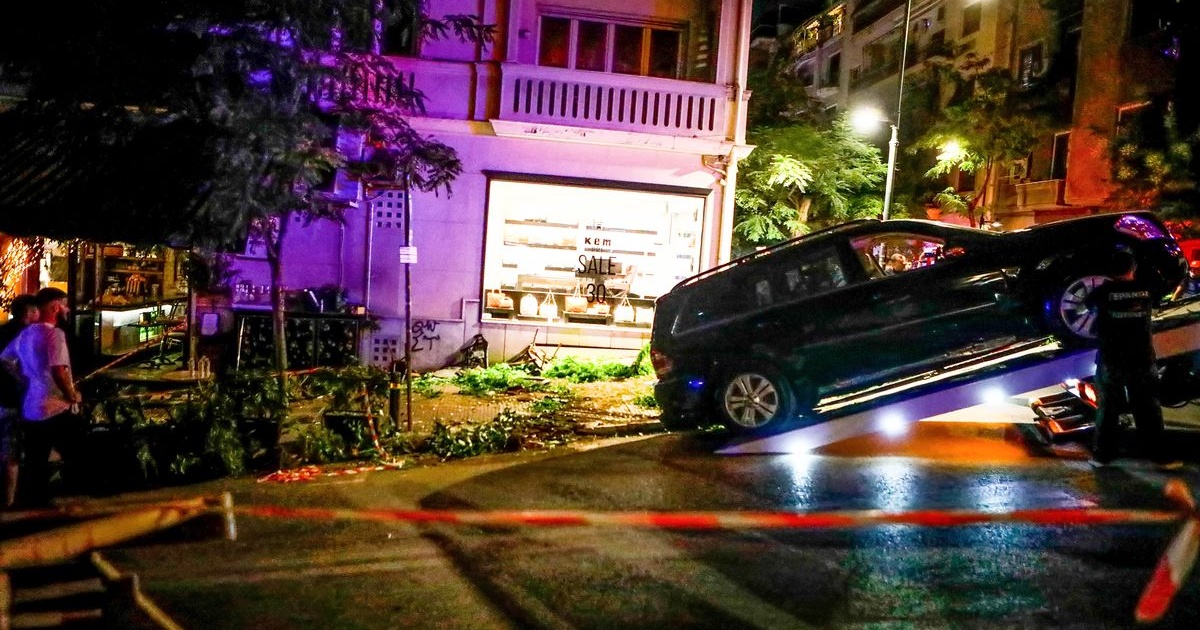 Αυτόπτης μάρτυρας για τζιπ στο Κολωνάκι: «Αν δεν υπήρχε το δέντρο, ίσως ...