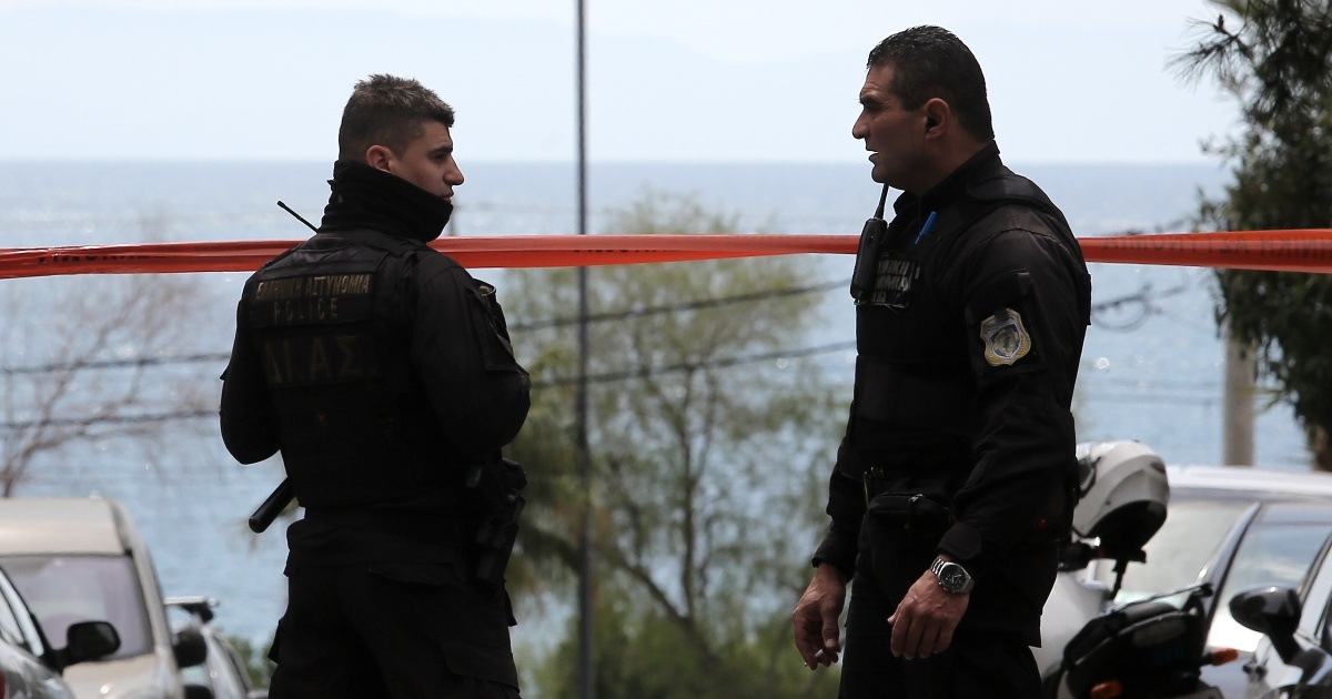 Νεκρό παιδί στο Παλαιό Φάληρο: Εντοπίστηκε η γυναίκα με το καρότσι