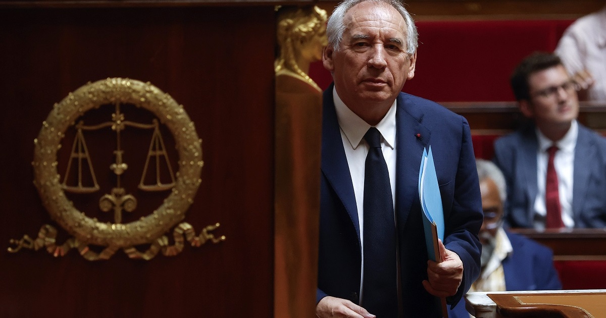 Έπεσε η κυβέρνηση στη Γαλλία: Ραγδαίες εξελίξεις καθώς ο Μπαϊρού ...
