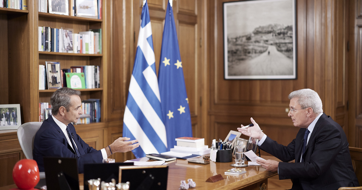 Live η συνέντευξη Μητσοτάκη στον ANT1: «Επιστρέψαμε στην κοινωνία ...