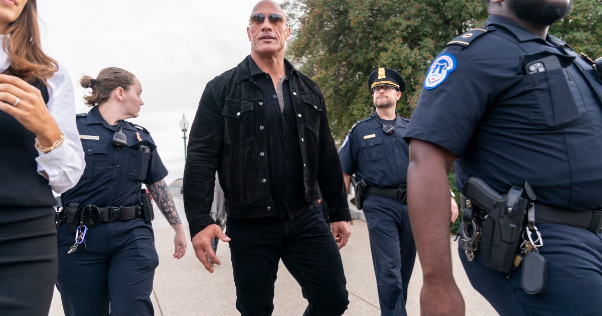 Η μεγάλη αλλαγή στην εμφάνιση του The Rock που έγινε viral: Έκπληκτοι ...