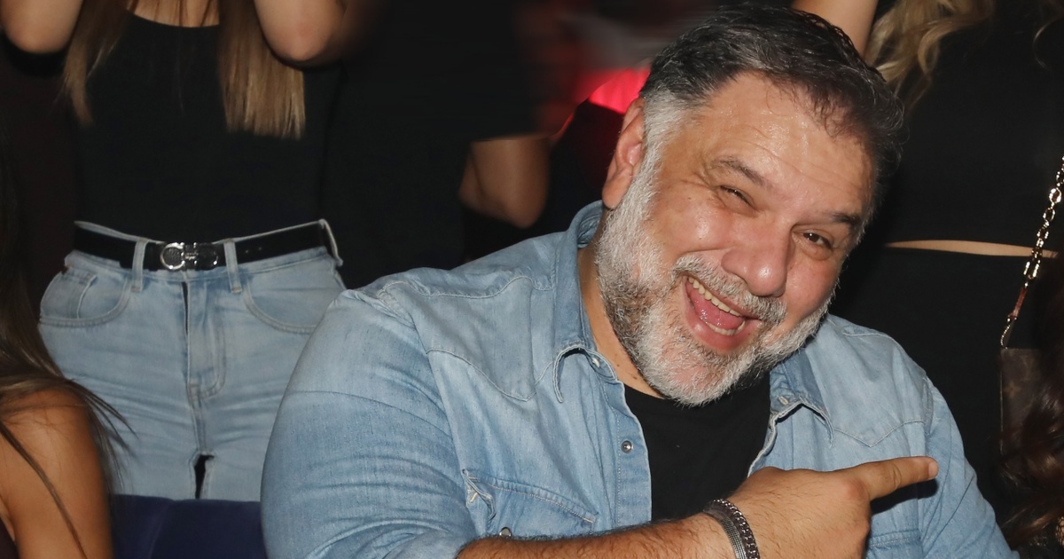 Γρηγόρης Αρναούτογλου: Μας σύστησε τον πατέρα του Αναστάσιο μέσα από το ...