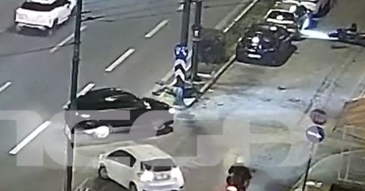 Σοβαρό τροχαίο στη Λεωφόρο Συγγρού: Σύγκρουση ΙΧ με μοτοσικλέτα ...