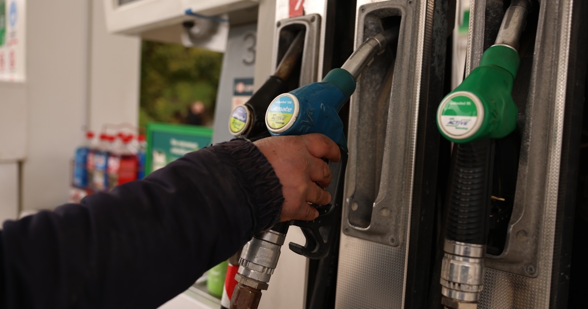 Fuel Pass: Ανοίγει σήμερα η πλατφόρμα - Τα κριτήρια και οι δικαιούχοι